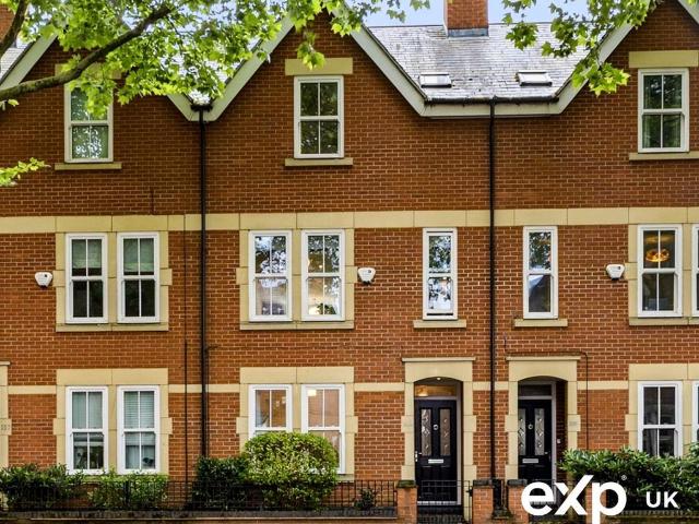 4 bedroom townhouse for sale
