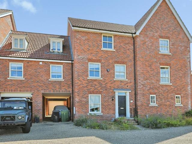 4 bedroom townhouse for sale