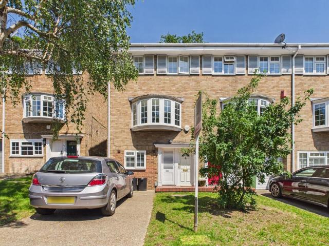 4 bedroom townhouse for sale