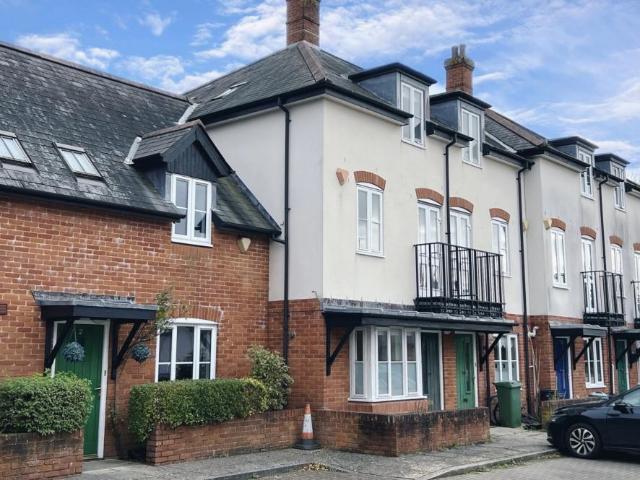 4 bedroom townhouse for sale