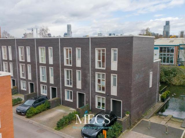 4 bedroom townhouse for sale