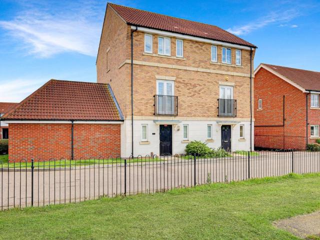 4 bedroom townhouse for sale