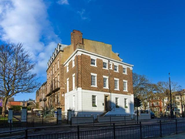 4 bedroom townhouse for sale