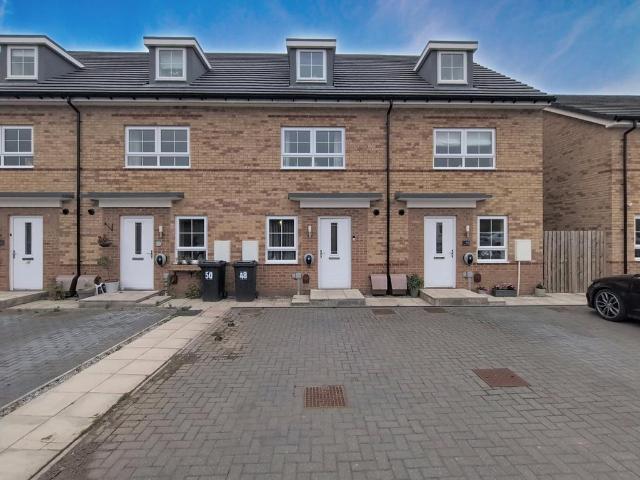 4 bedroom townhouse for sale