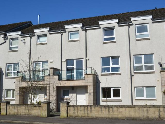 4 bedroom townhouse for sale