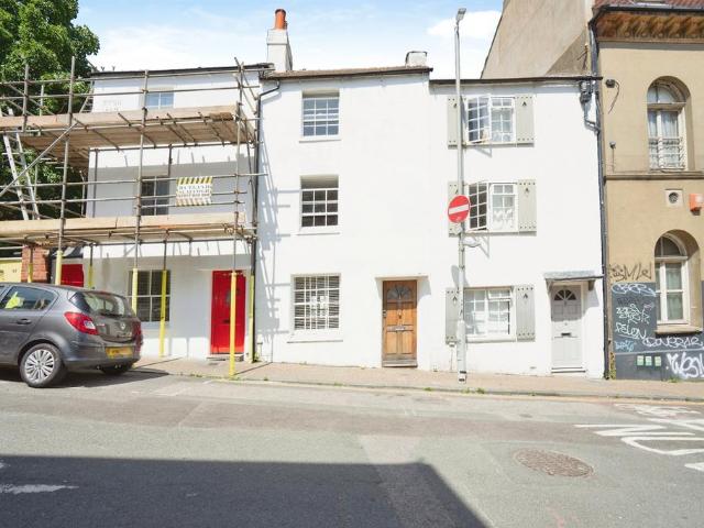 4 bedroom townhouse for sale