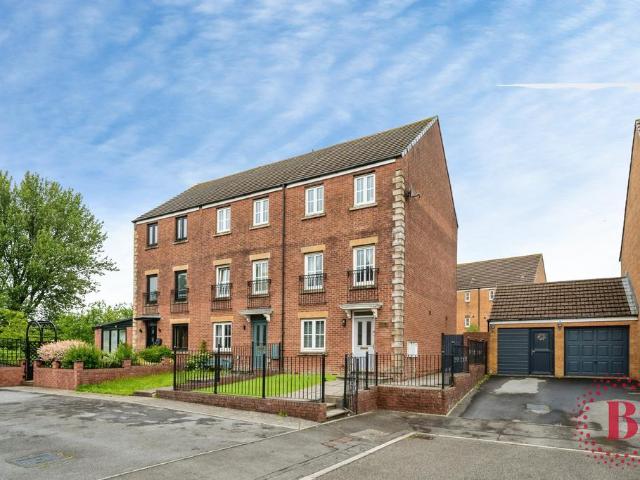 4 bedroom townhouse for sale