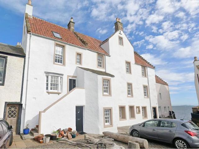 4 bedroom townhouse for sale