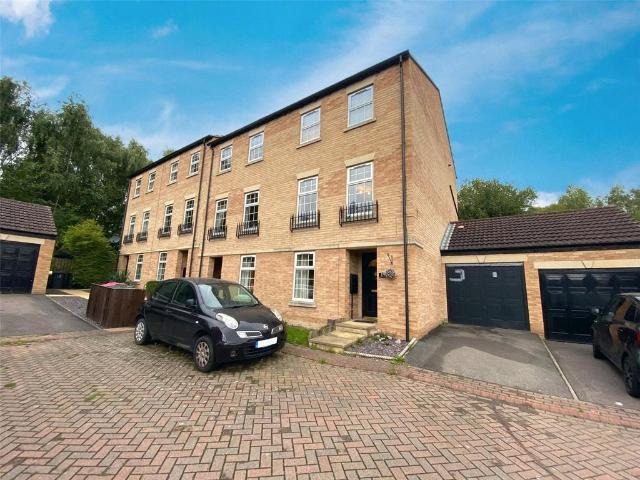 4 bedroom townhouse for sale