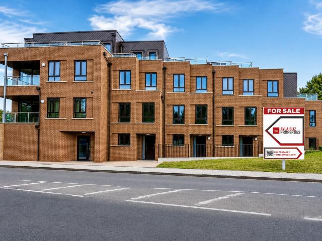 4 bedroom townhouse for sale