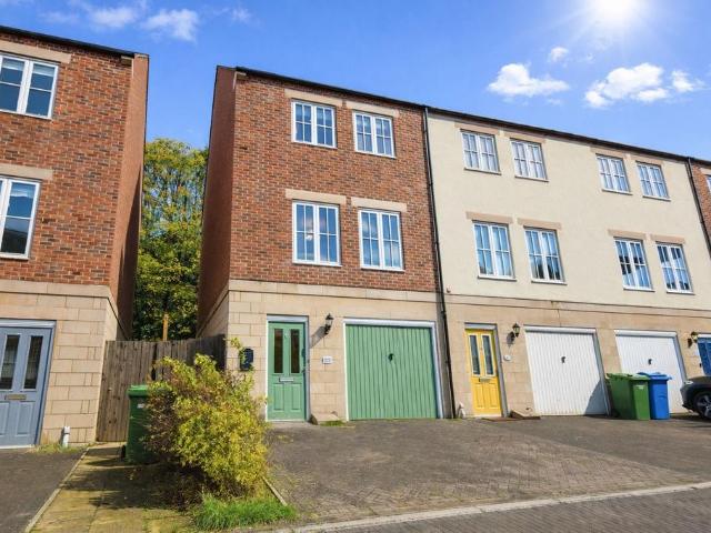 4 bedroom townhouse for sale