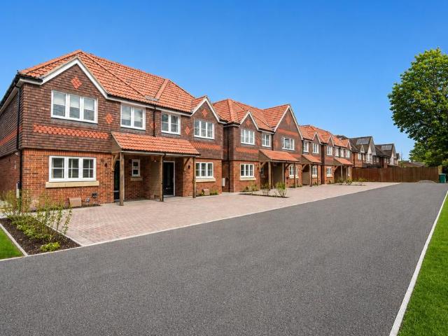 4 bedroom townhouse for sale