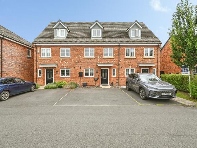 4 bedroom townhouse for sale