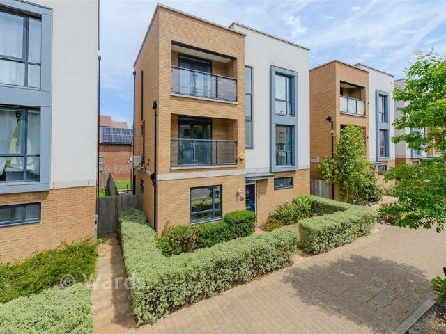 4 bedroom townhouse for sale