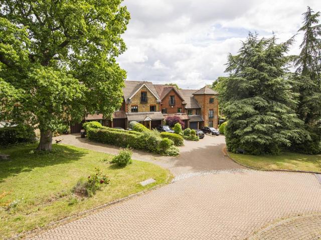 4 bedroom townhouse for sale
