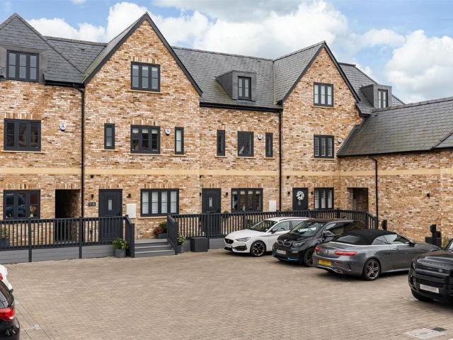4 bedroom townhouse for sale