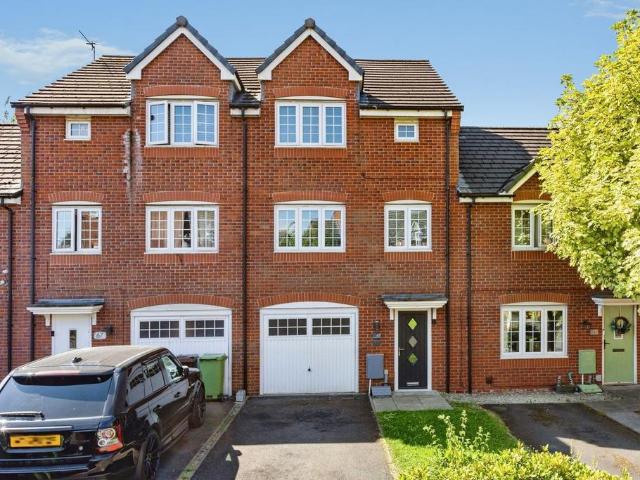 4 bedroom townhouse for sale