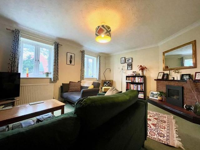 4 bedroom townhouse to rent