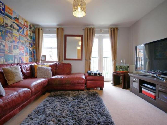 4 bedroom townhouse to rent