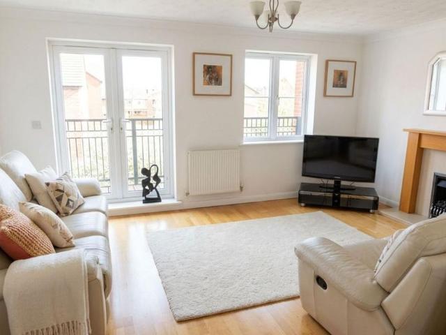 4 bedroom townhouse to rent