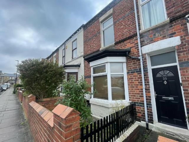 4 bedroom townhouse to rent