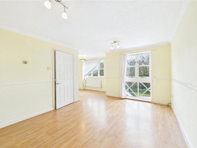 4 bedroom townhouse to rent