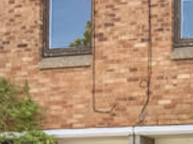 4 bedroom townhouse to rent