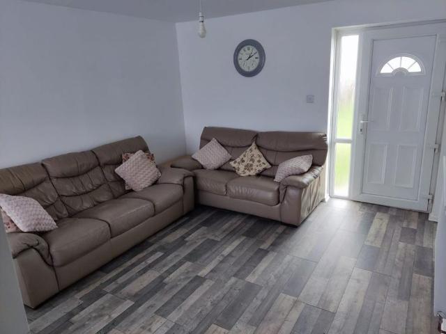 4 bedroom townhouse to rent