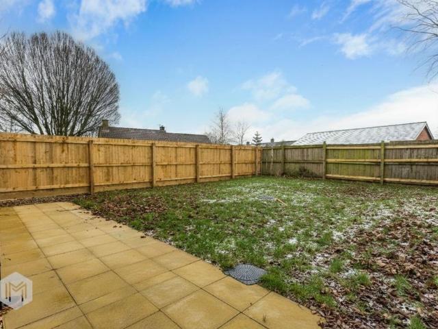 4 bedroom townhouse to rent