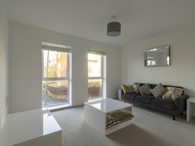 4 bedroom townhouse to rent