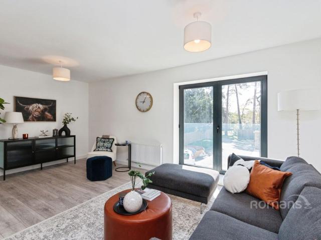4 bedroom townhouse to rent