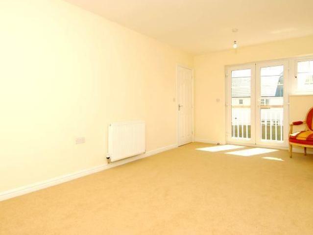 4 bedroom townhouse to rent