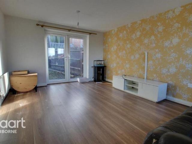 4 bedroom townhouse to rent