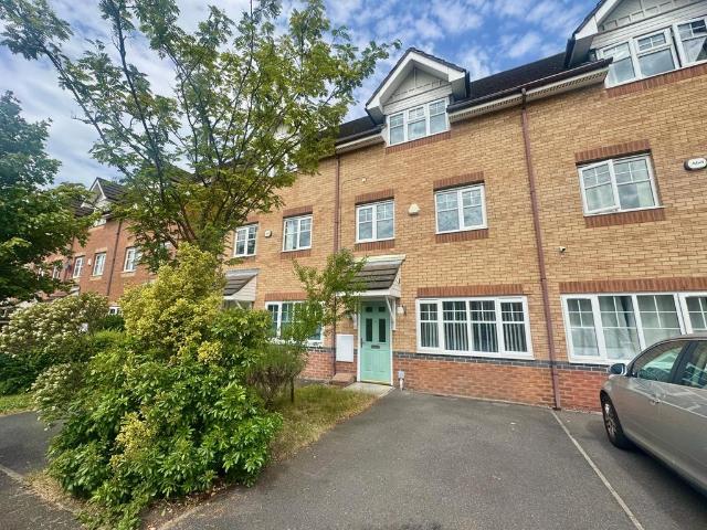 4 bedroom townhouse to rent