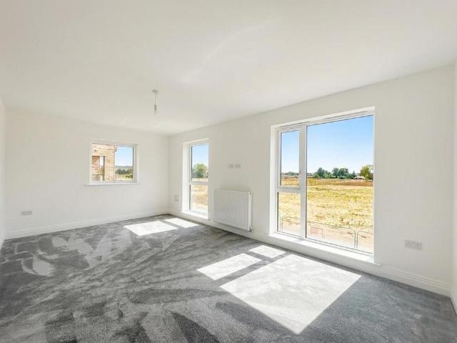 4 bedroom townhouse to rent
