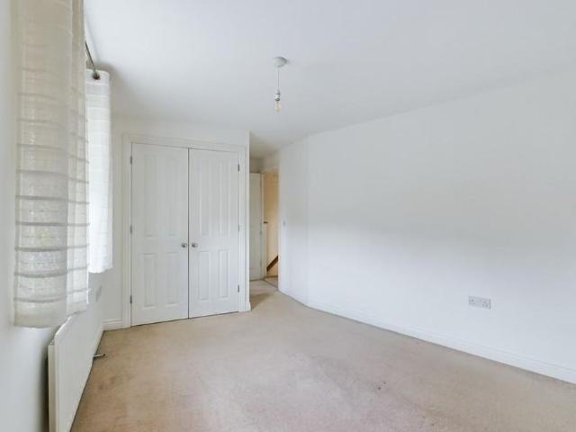 4 bedroom townhouse to rent