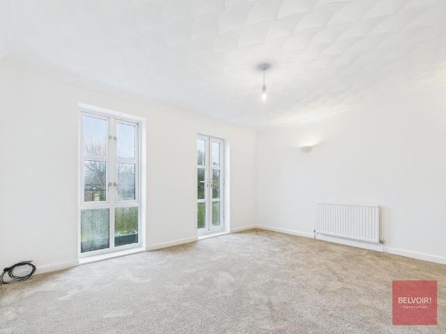 4 bedroom townhouse to rent