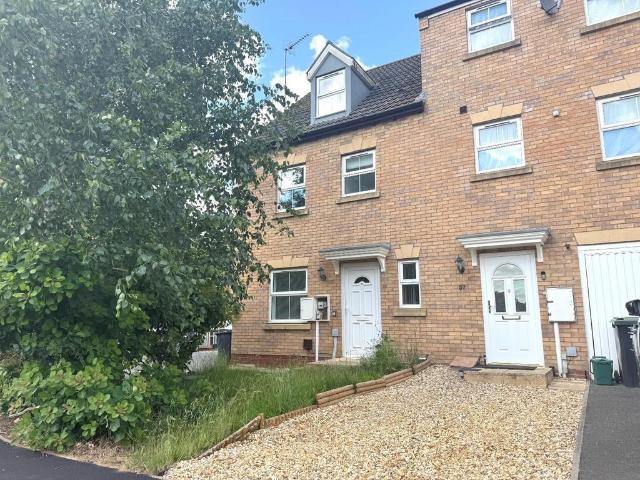 4 bedroom townhouse to rent