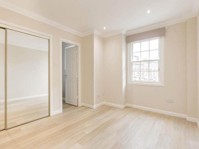 4 bedroom townhouse to rent