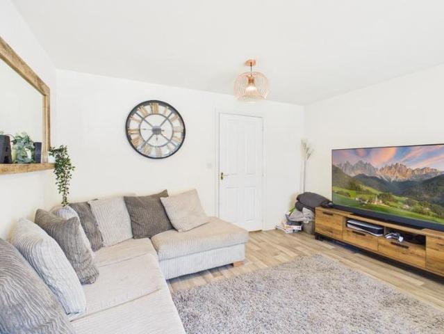 4 bedroom townhouse to rent