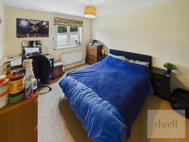 4 bedroom townhouse to rent