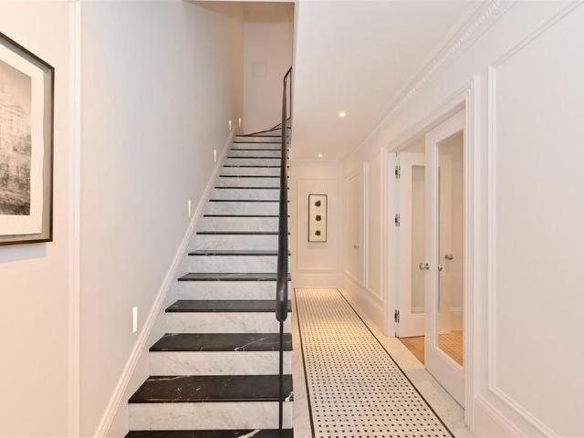 4 bedroom townhouse to rent