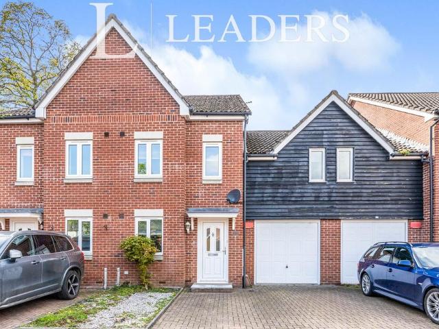 4 bedroom townhouse to rent