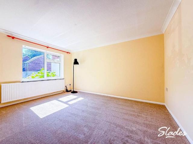 4 bedroom townhouse to rent