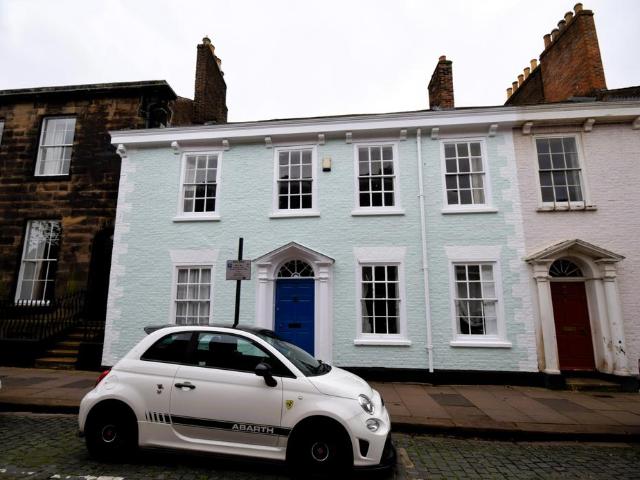 4 bedroom townhouse to rent