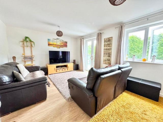 4 bedroom townhouse to rent