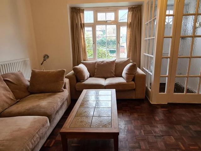 4 bedroom townhouse to rent