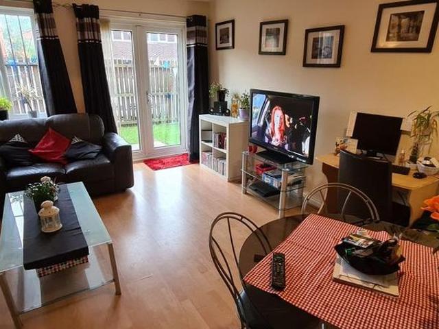 4 bedroom townhouse to rent