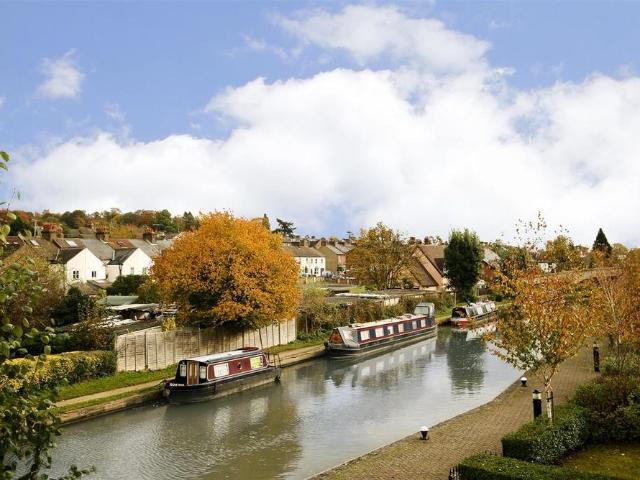 4 bedroom townhouse to rent