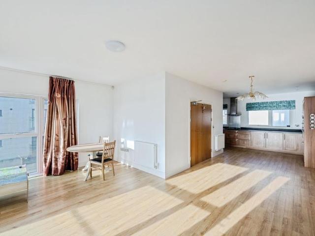 4 bedroom townhouse to rent